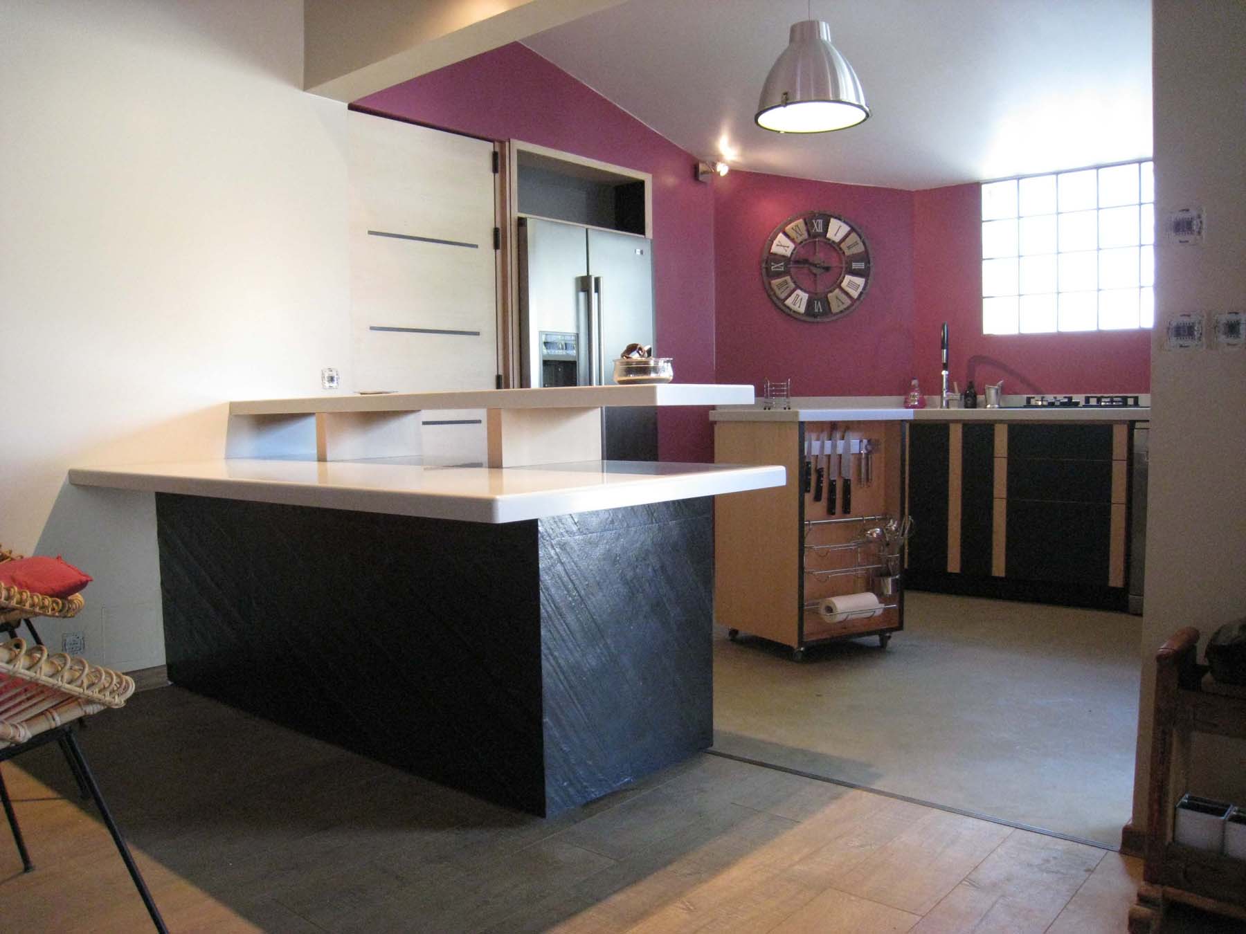 Feuille de pierre Flexi-Pierre® : découpe et pose facile.